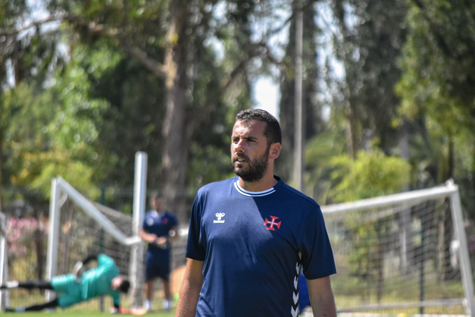 João Nuno em discurso directo: “Queremos ser felizes no final da época ...